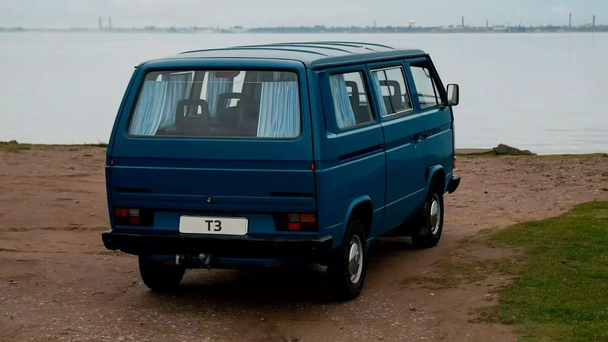 Volkswagen Transporter: tiomáint tástála éabhlóideach seacht glúine 21690_40