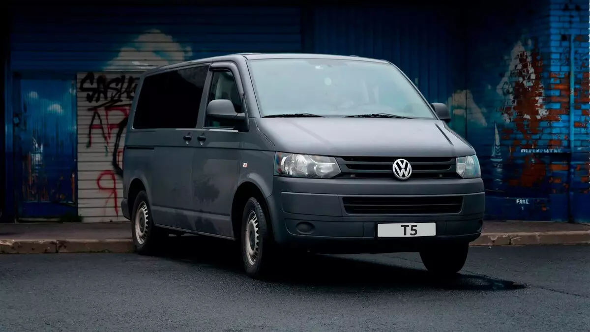 Volkswagen transporter: evolucijski test voziti sedam generacija 21690_81