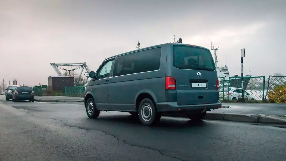 Volkswagen Transporter: Evolutionary test drive pitong henerasyon 21690_83