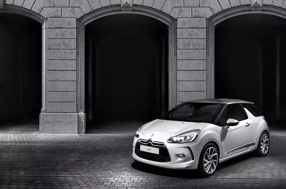 Restyled Citroen DS3.