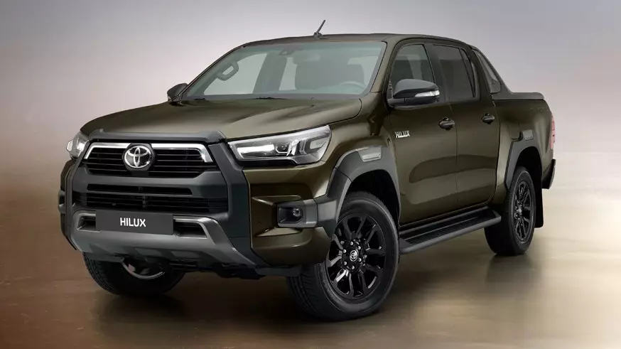 Toyota bywurke de Hilux Pickup: Diesel waard machtiger, en de gearbox bleau 21774_4