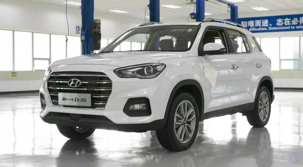 Hyundai לאָנטשיז די נייַע דור Ix35 21798_1