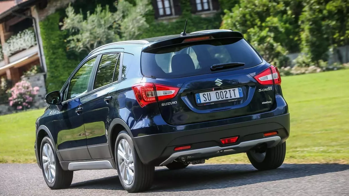 Vīriešu restyling: atjaunināts SUZUKI SX4 / S-Crossover 21818_6