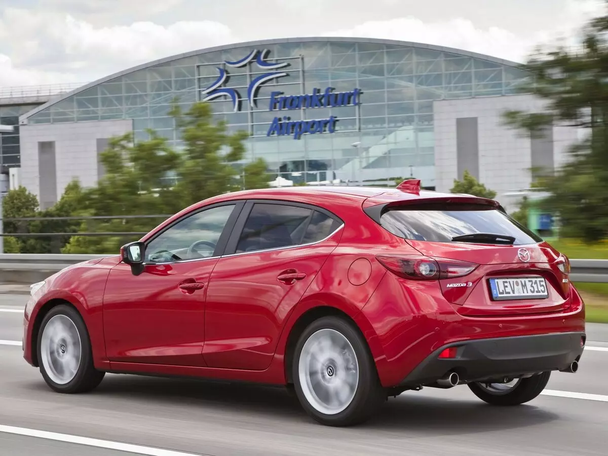 Mazda 3 BM: დადებითი და Cons, საკუთრების მიმოხილვა 21865_14