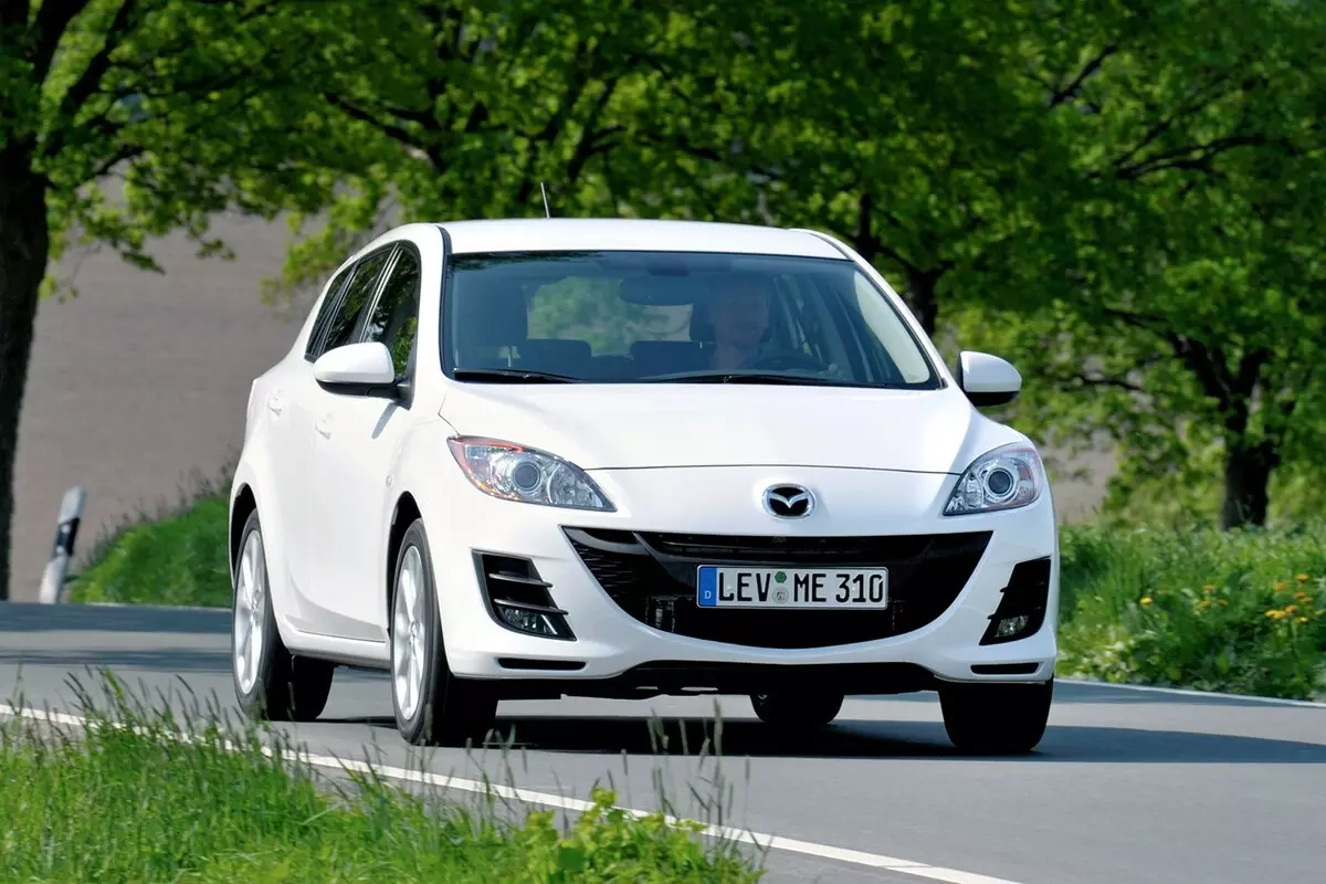 Mazda 3 BM: pro dhe kundër, shqyrtime pronësore 21865_2