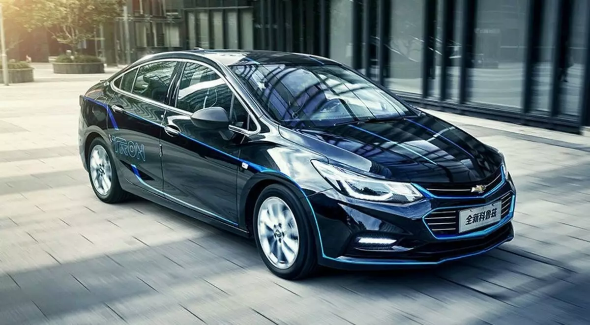 Chevrolet Cruze განვითარებული უჩვეულო სპეციალური 21970_2