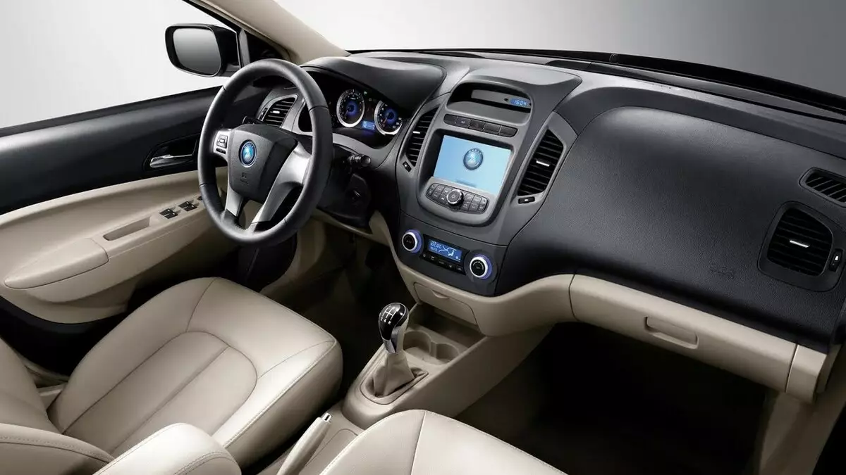 Na foto: Interior Geely GC6