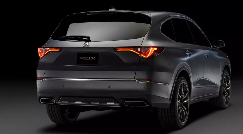 Яңа буында Acura MDX атмосфераны саклап калды һәм турбаз белән 