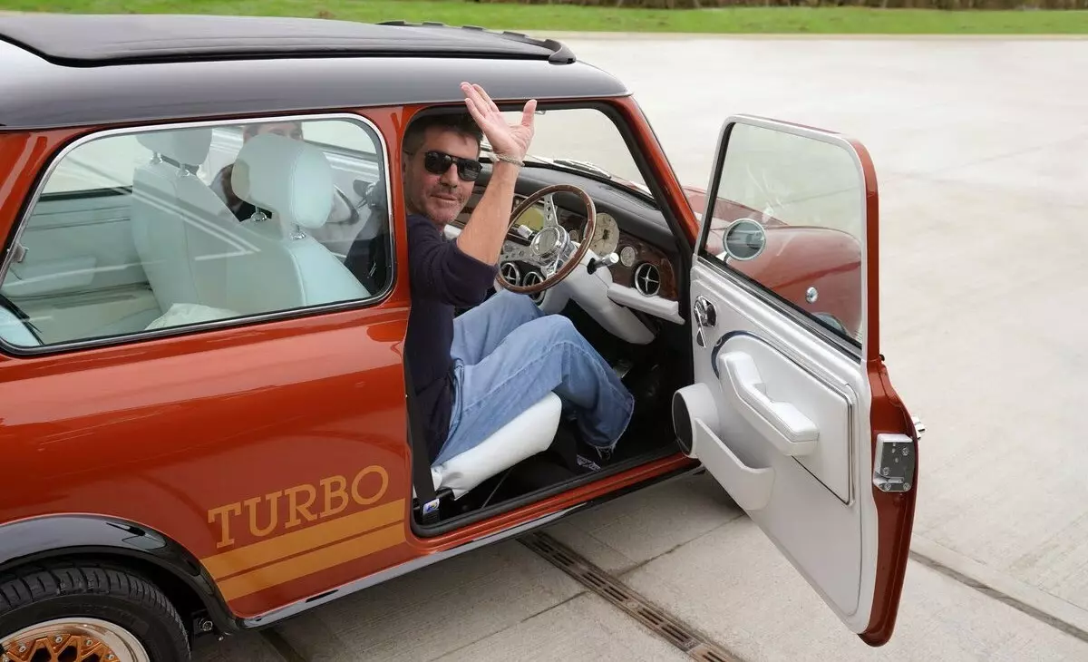 mini ຄລາສສິກແມ່ນມີຢູ່ໃນປະຈຸບັນທີ່ມີຢູ່ໃນ Lotus esprit turbo turbo ທີ່ມີຊີວິດຊີວາ 22144_1