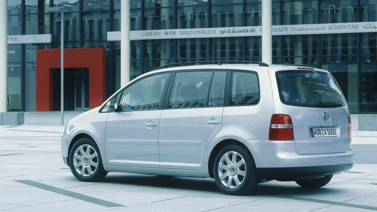 Volkswagen Toun L na mileage: kutu chini ya mastic na shida kutoka EUR 22176_2