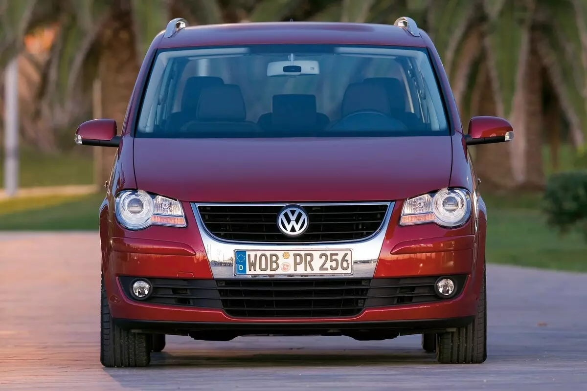 Volkswagen Touran '2006-10 Front vermell