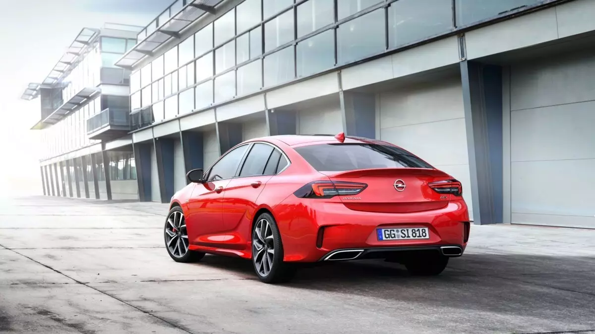 Opel introduced the Sport version Insignia 22250_5
