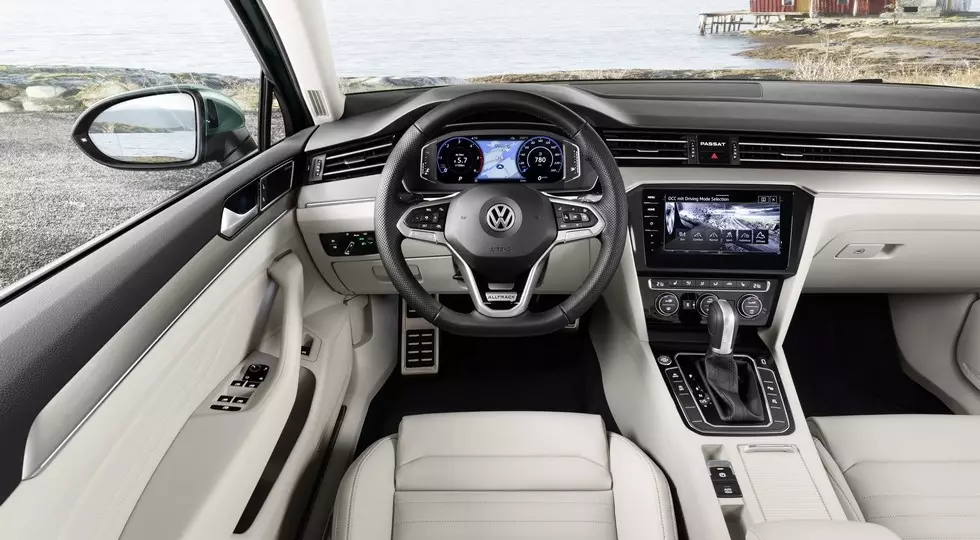 구매자를 잃는 VW Passat : 디자인이 거의 변하지 만 