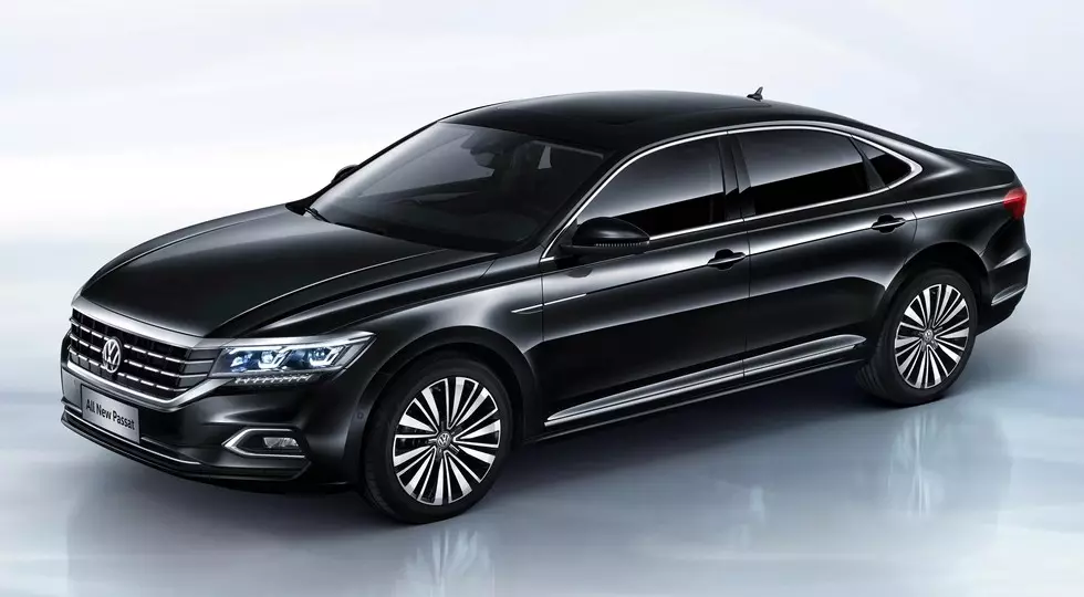 Volkswagen sove sou Passat-2020: platfòm la fin vye granmoun olye pou yo mqb ak sèlman yon sèl motè 22274_5