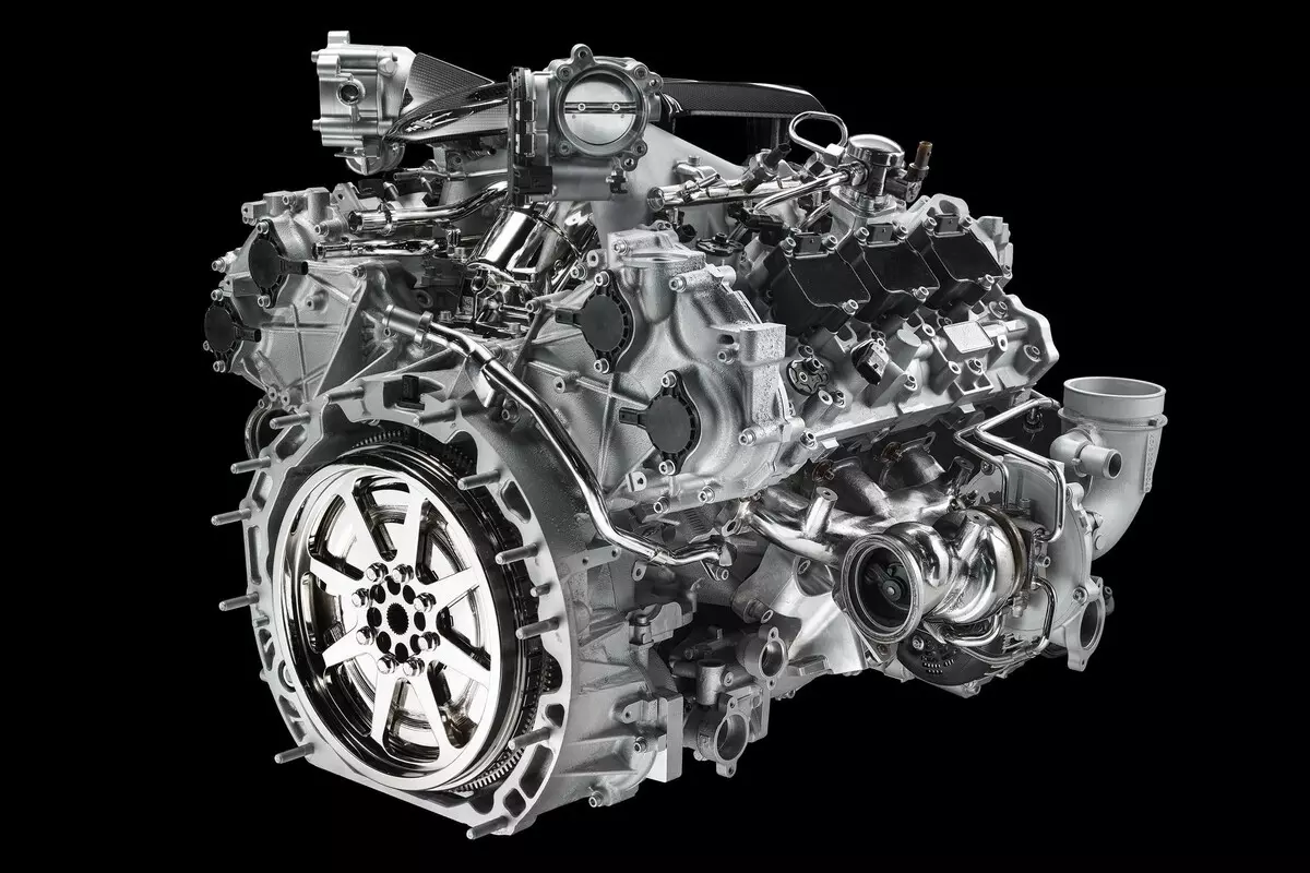 Noul motor Maserati V6: 