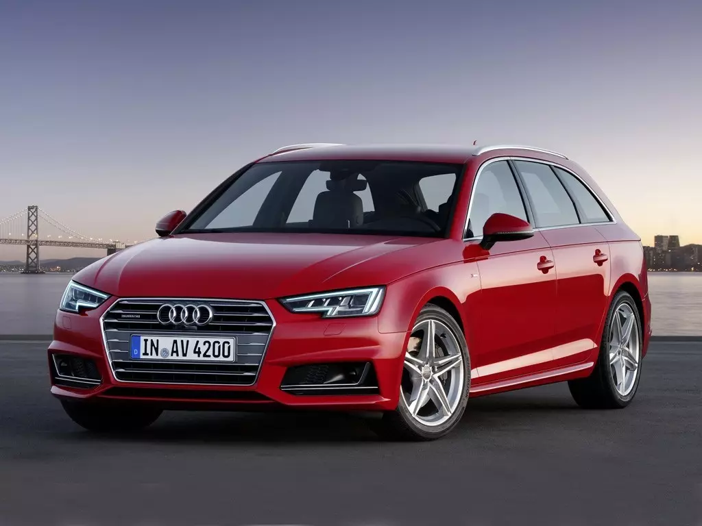 Le vendite russe della nuova Audi A4 partono nel mezzo dell'autunno