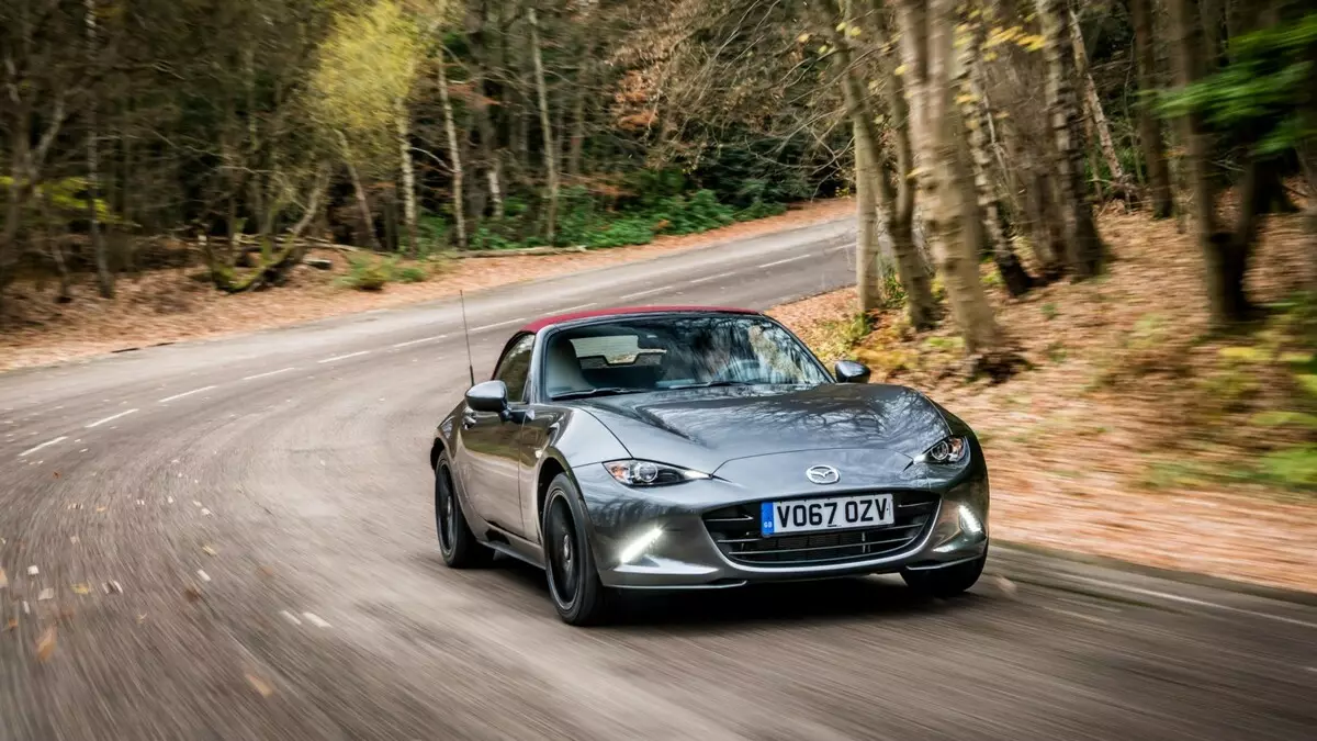 Rostter Mazda MX-5 recibió una versión 