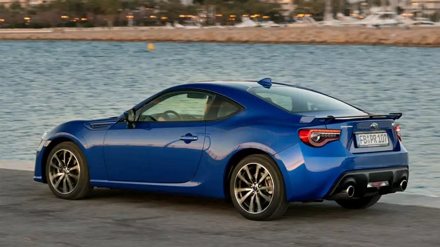 โตโยต้าตอนนี้เป็นเจ้าของที่ห้าของ Subaru ใหม่ BRZ และ GT86 กำลังจะมาถึง 22383_4