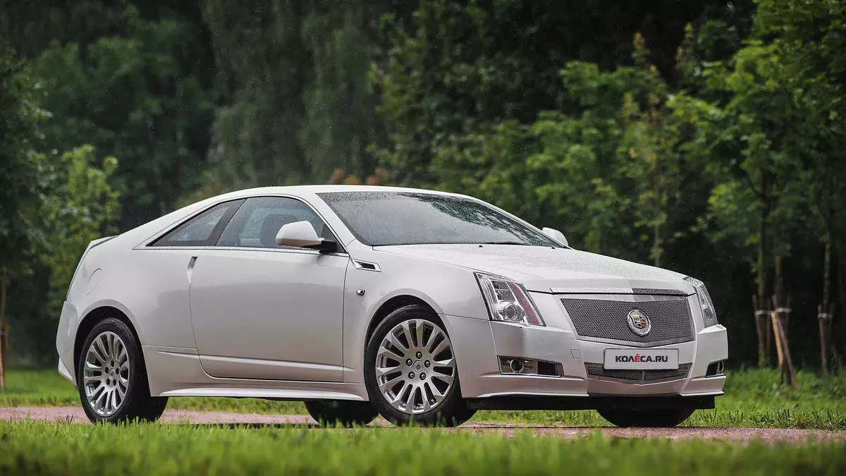 Kuti uvhiringidzike kubva munzira: Zvakaitika kune muridzi weCadillac CTS Coupe 22398_23