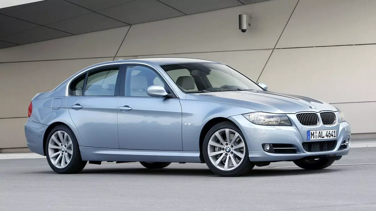 照片：BMW 335i轎車（E90）'2008-11