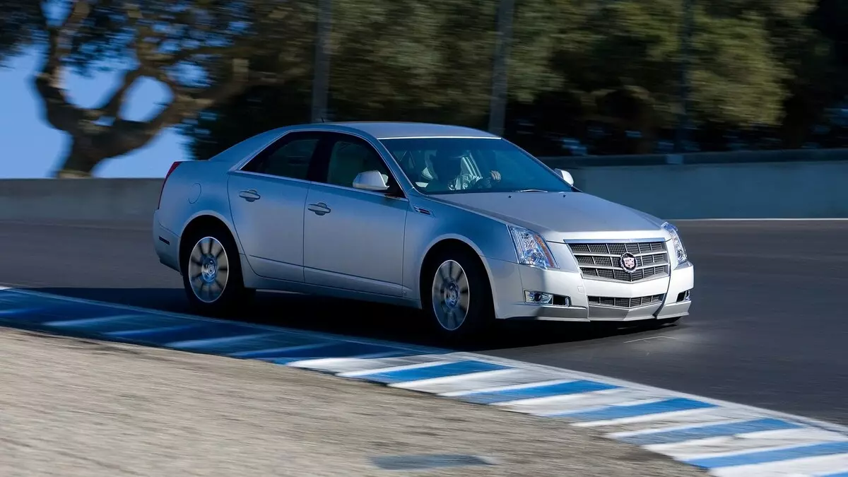 На снимката: 2008-11 Cadillac CTS '2007-11