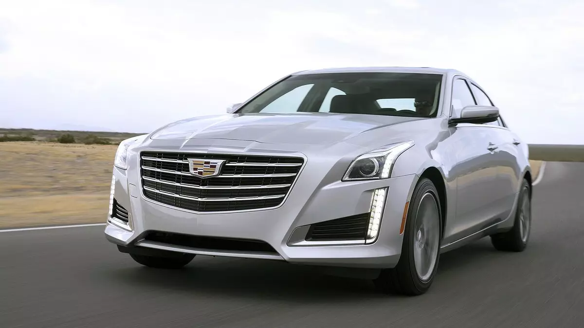 Cadillac Browned Aktualiséiert CTS a Russland 22401_1