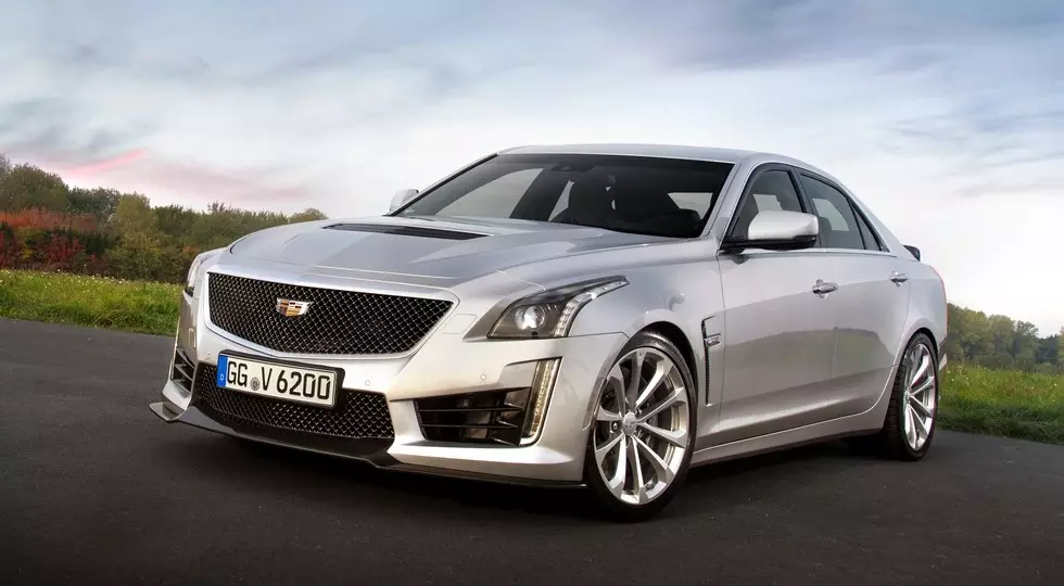 In Russia, sales of the superssenger CADILLAC CTS-V start 22403_1