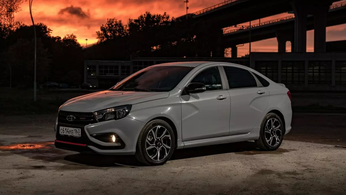 Lada_Vesta_Sport Grey sê çaran