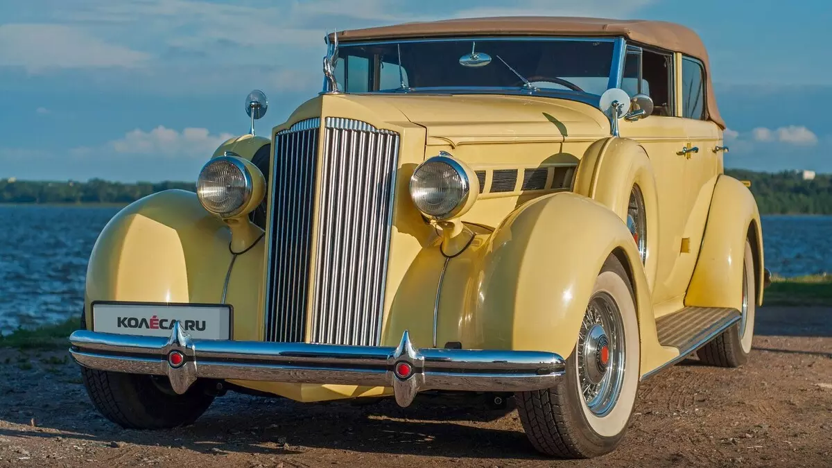 Packard Eight 1937 жоўты тры чвэрці (3)