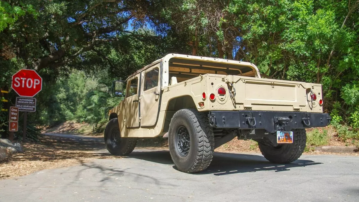 Hummer Am General Hmmwv M998 Rear