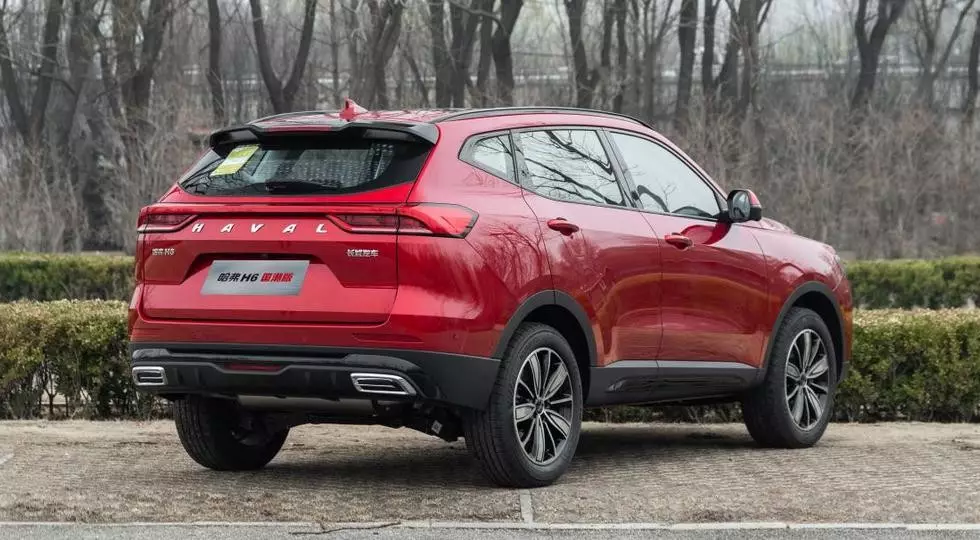 Предишният HAVAL H6 оцелява пълнозърнеста рестайл и извади до 