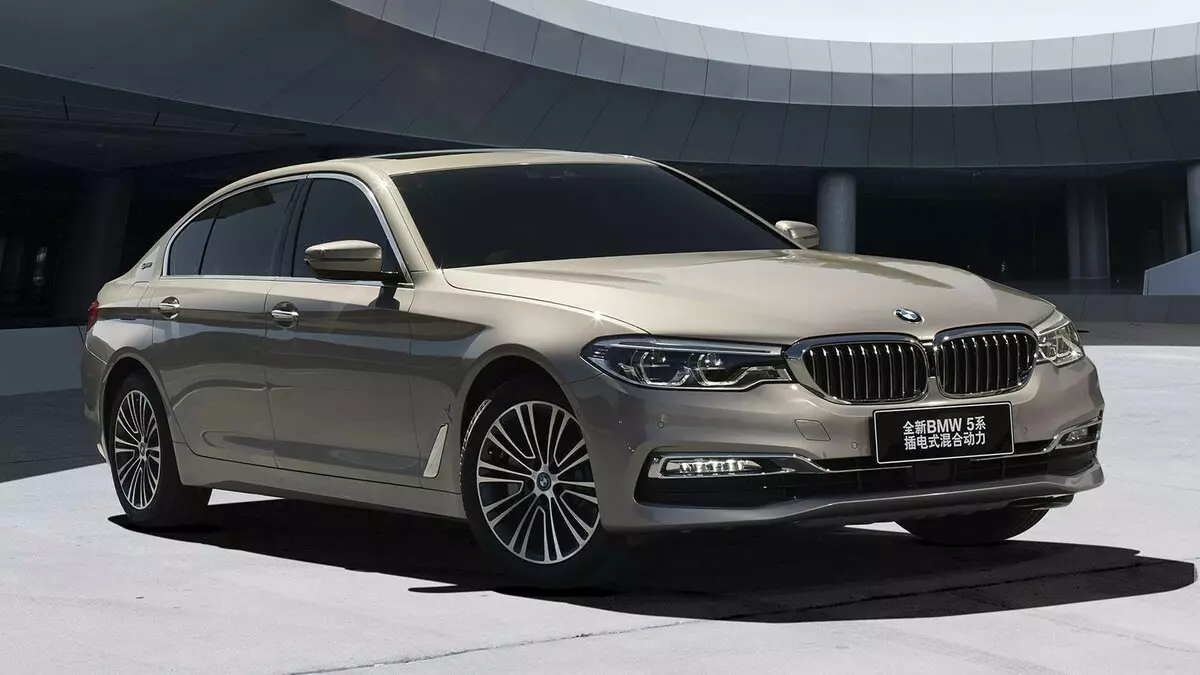 An elongated BMW 530le is another BBA brainchild.
