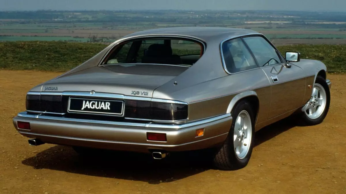 Zgodovina Naložbe: Izkušnje JAGUAR XJ-SC 22750_40