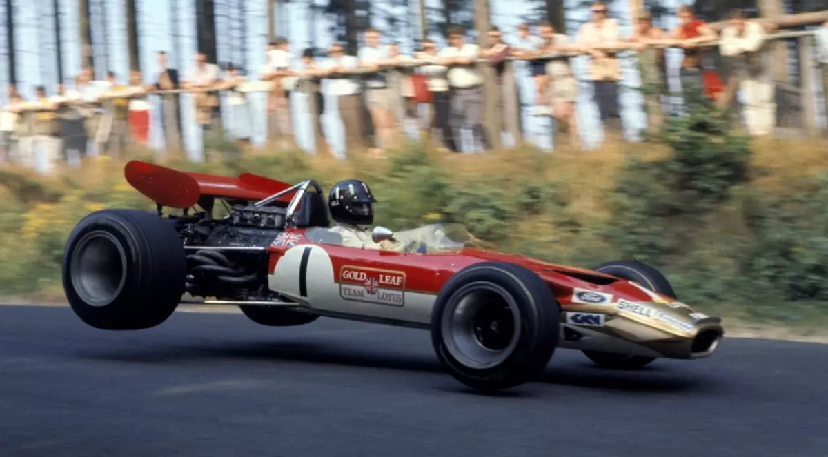 I-Graham Hill emva kwevili lotus 49.jpg