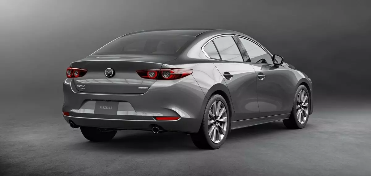 Mazda tuntun 3: Idaduro ti o rọrun ati awakọ kẹkẹ mẹrin ni irisi aṣayan 22806_4