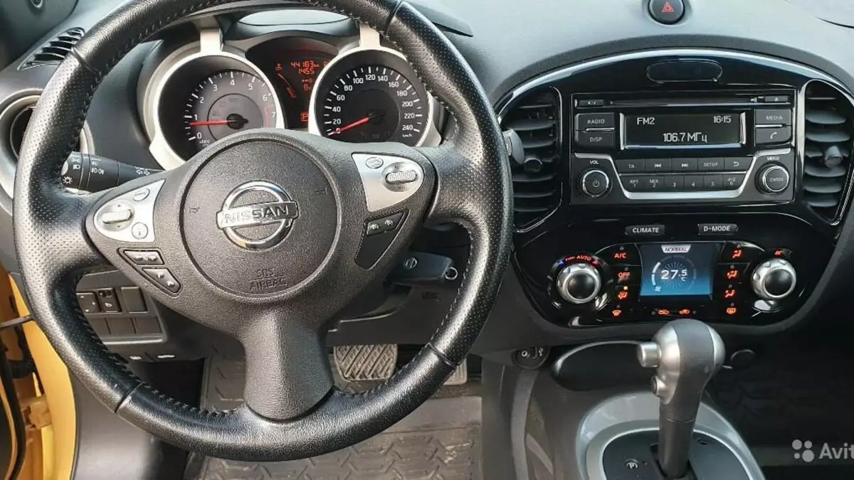 Αξίζει να αγοράσετε Nissan Juke για 700 χιλιάδες ρούβλια 22842_15