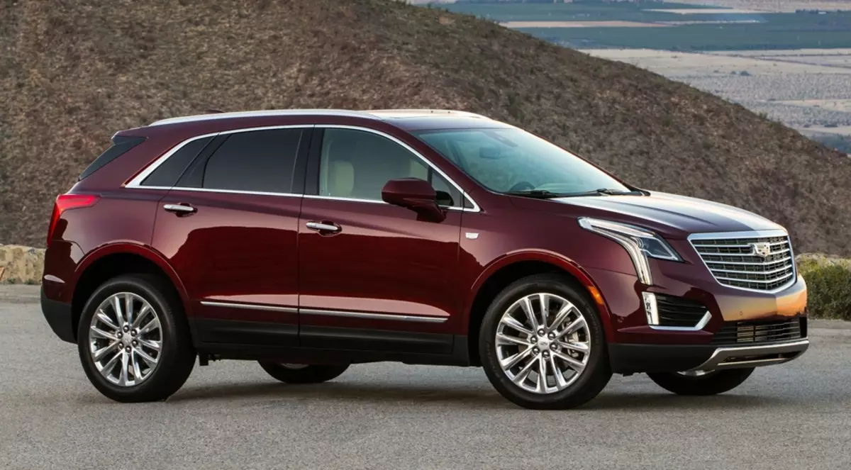 Cadillac nggawa crossover anyar kanggo Rusia 22873_2