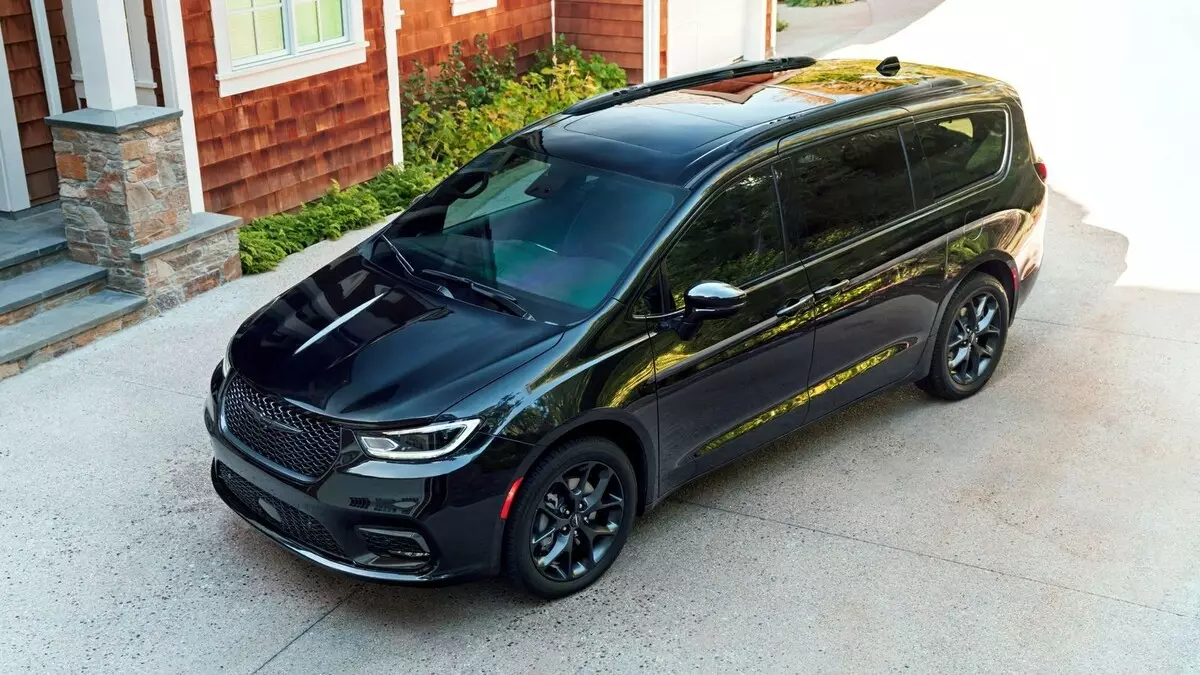 Oppdatert Chrysler Pacifica: Folk ba om en firehjulsdrift - folket fikk 23062_11