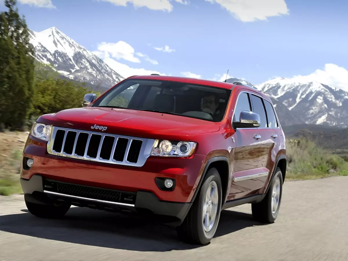 1AutoWP.RU_JEEP_GRAND_CHEROKEE_122.JPG.