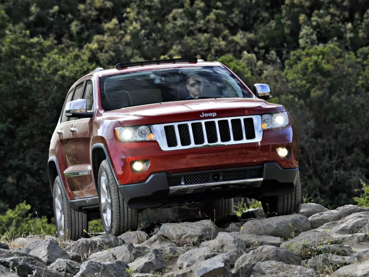 1Autowp.ru_jeep_grand_cherokee_40.jpg.