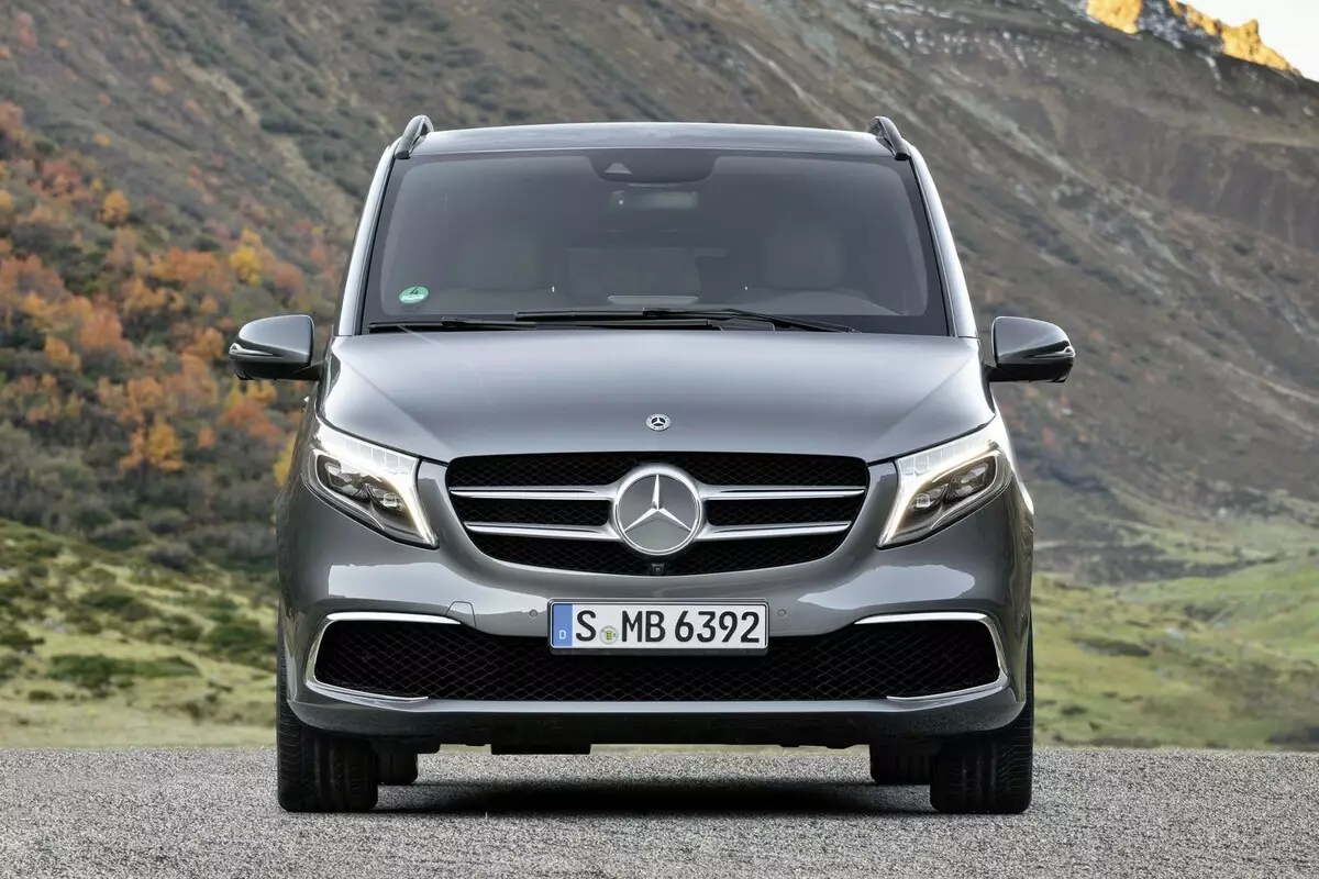 Updated Mercedes-Benz V-Клас: Нова дизелова и електрическа версия на подхода 23117_1