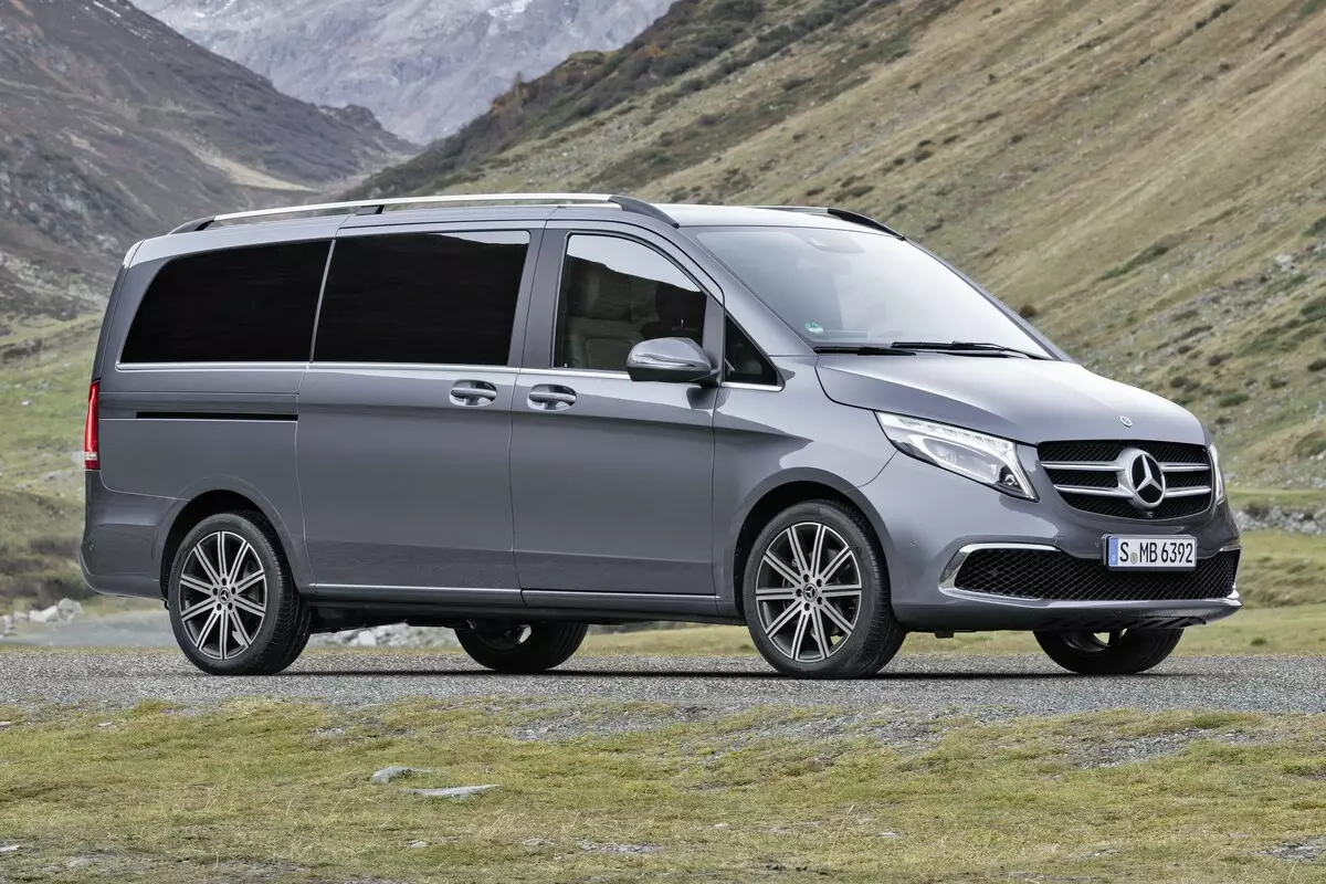 Updated Mercedes-Benz V-Клас: Нова дизелова и електрическа версия на подхода 23117_3