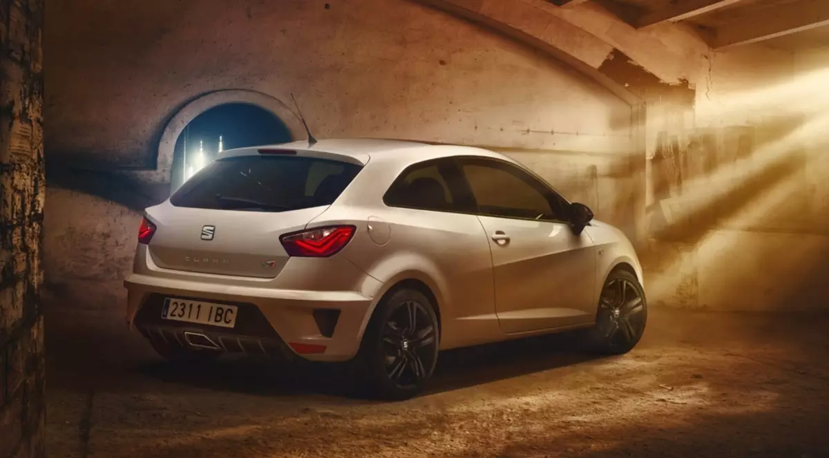 Baby Karate: Sëtz huet 192-staark Ibiza Cupra gewisen 23148_4