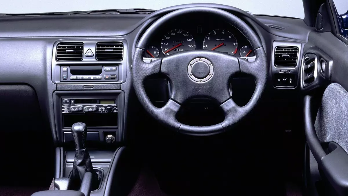 Στη φωτογραφία: Subaru Legacy Lancaster (BG9) '1997-1998