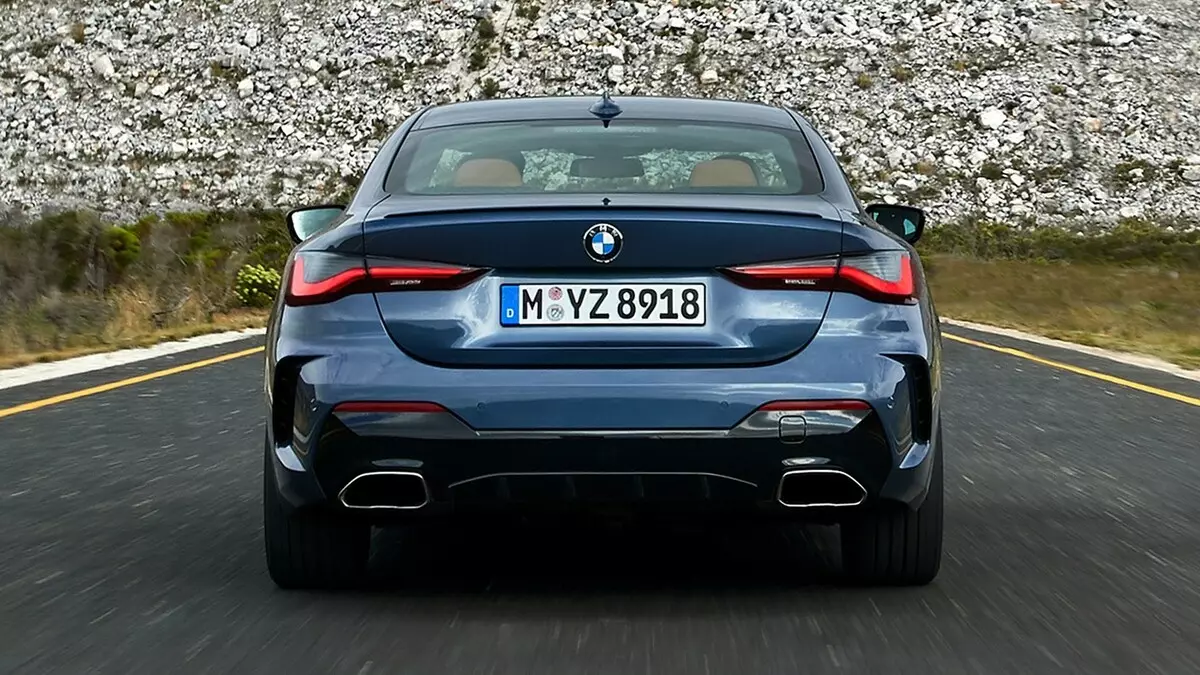 New BMW 4 Taxanaha: Hofsister Paskort iyo ciladaha ciladda 23187_14