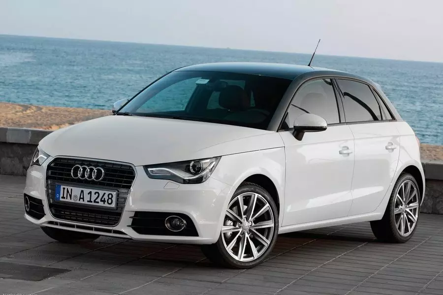 AUDI A1.