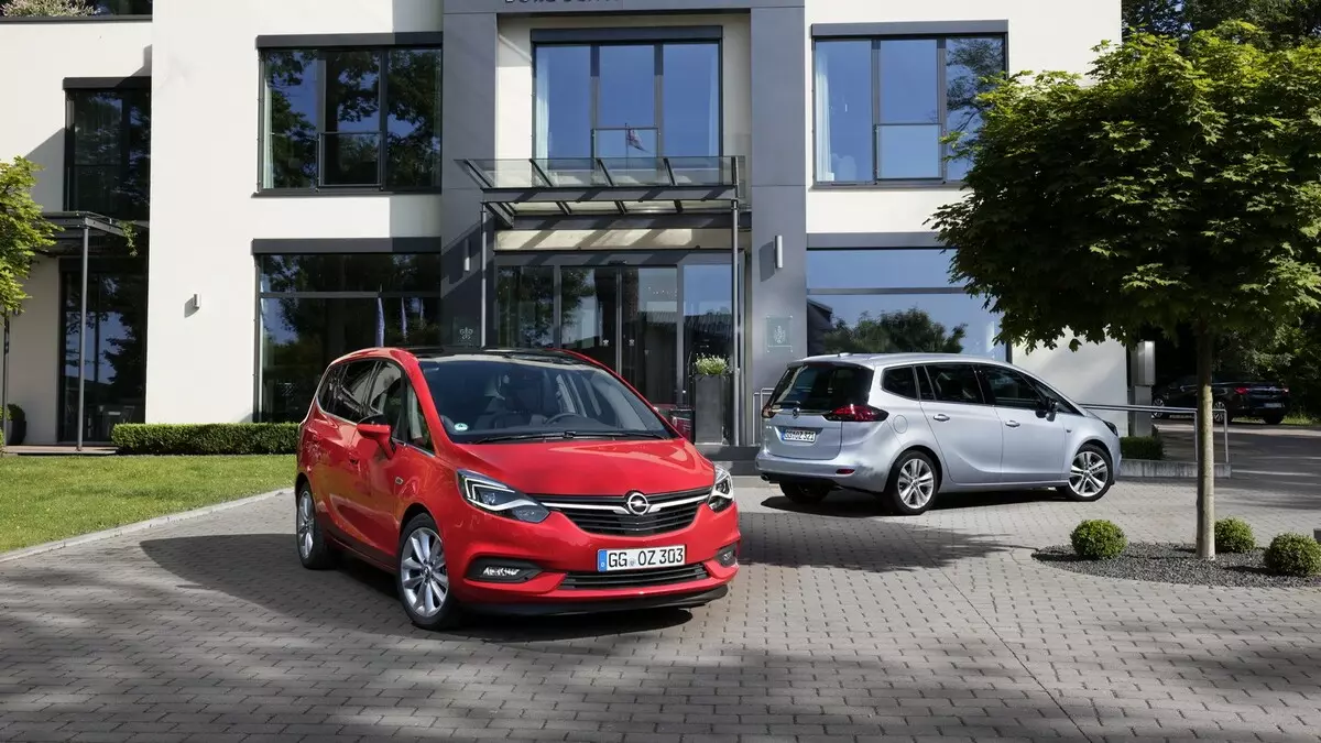 Die reeks produksie van die nuwe Compacttva Opel Zafira het begin 23287_6