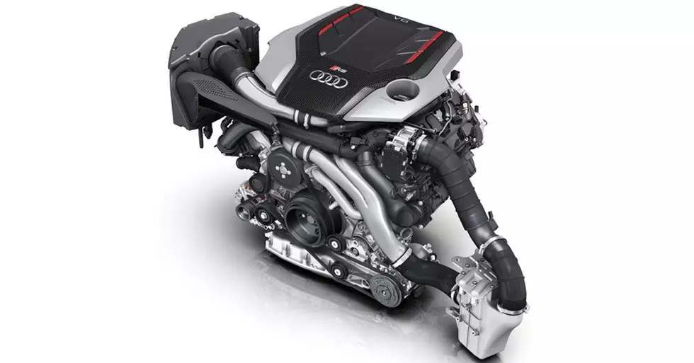 Audi R8 will receive a powerful V6 motor 23302_2