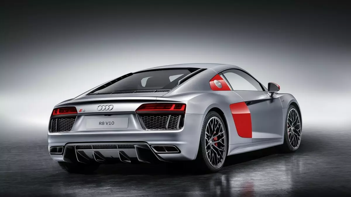 Audi R8 Supercar te resevwa yon vèsyon espesyal 23307_12