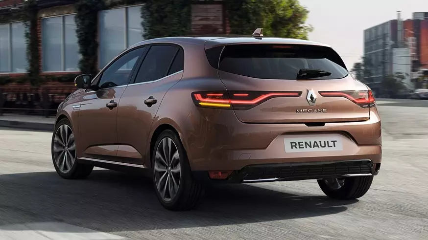 Renault Megane nûve kir: Naha guhertoya hybrid û nû ya nû ya R.S. Xet 23330_2